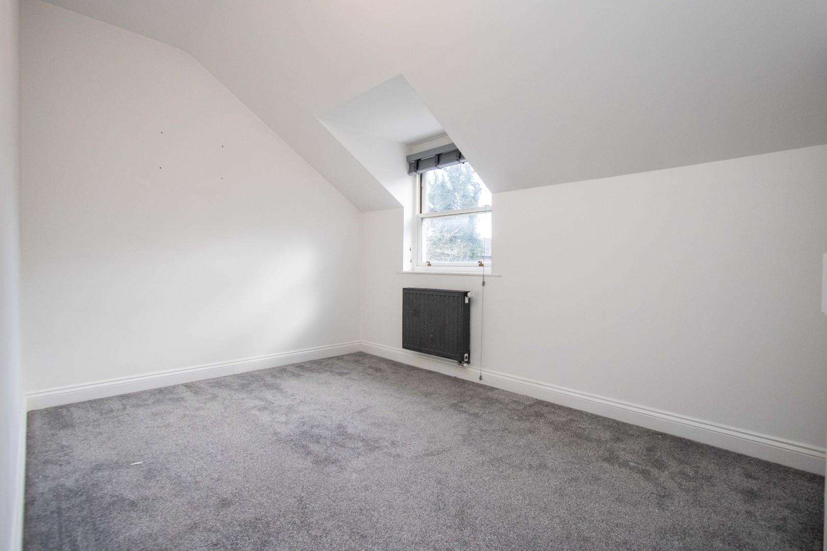 Crossgate Peth, Durham City, Durham – Robinsons